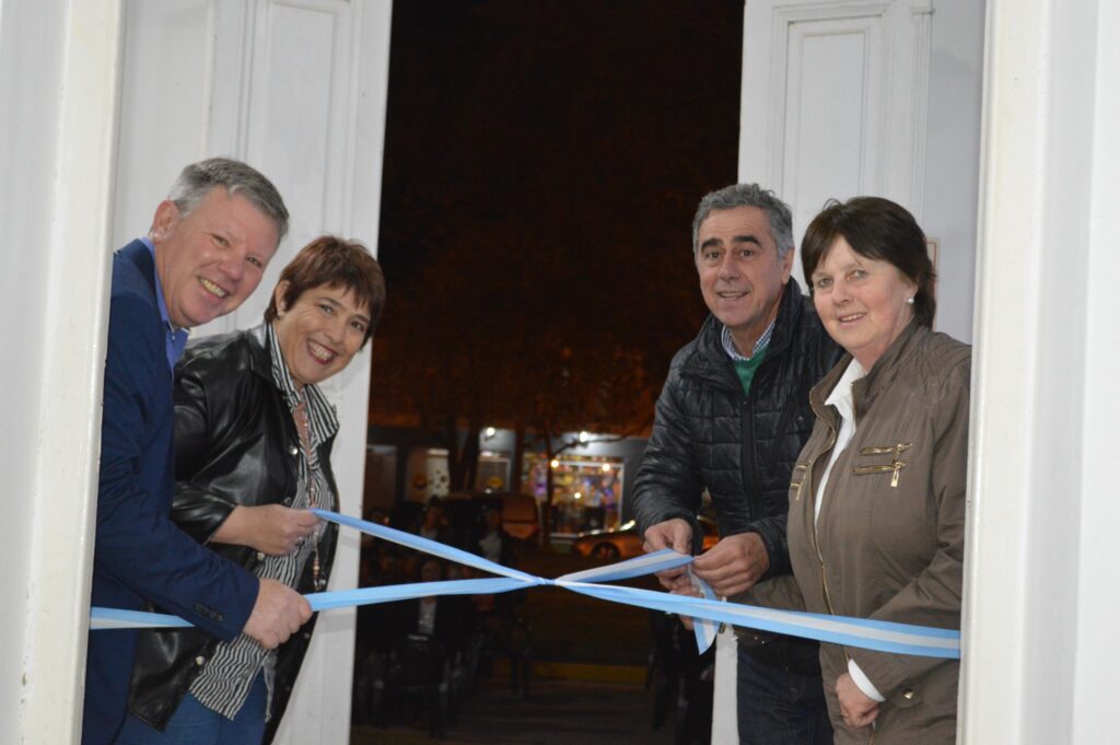 Inauguraron la nueva oficina de Turismo de María Grande – Paralelo32