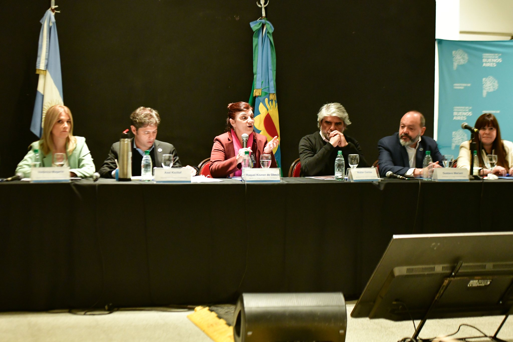 La Ministra de Trabajo afirmó que el paro de transporte “es un lock out ...