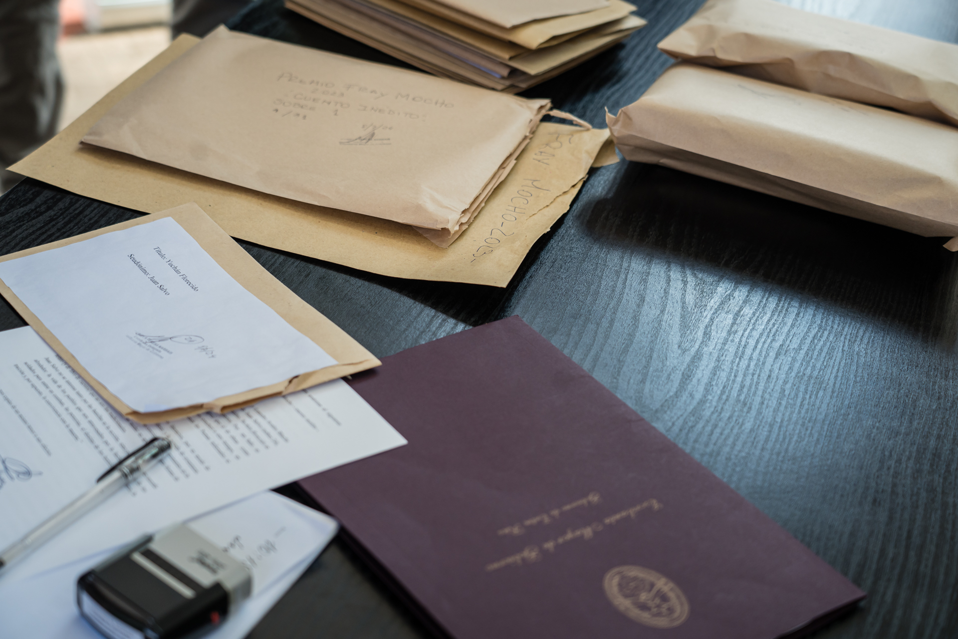 Claudio Guido Puntel, autor de Yuchán florecido, gana el premio Fray ...