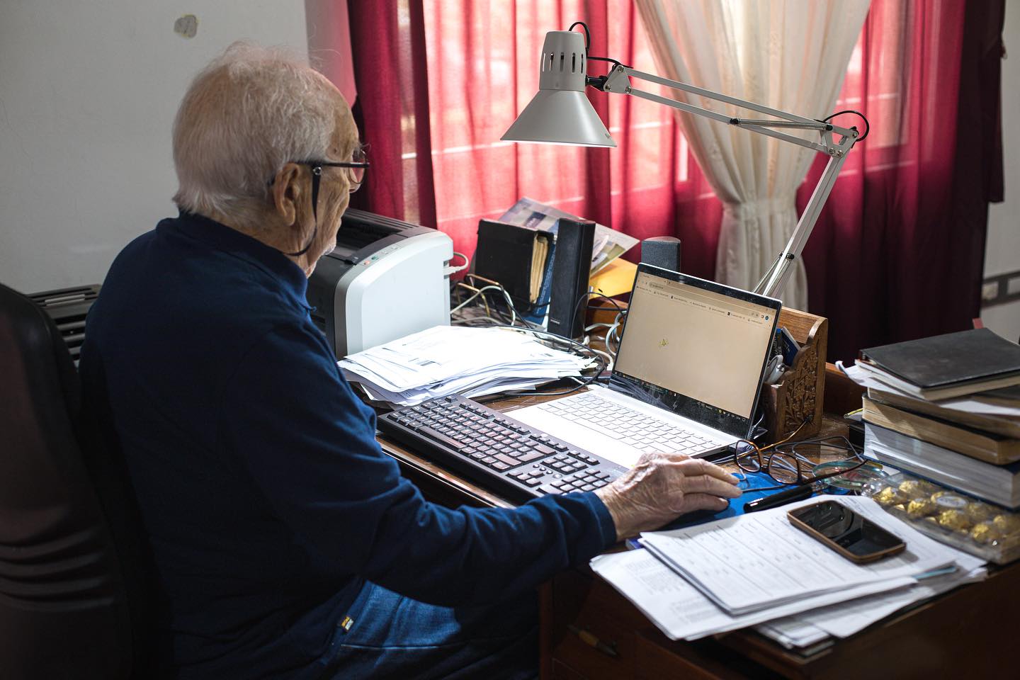 Fallecimiento del Dr. Hiram Darío Rostán: Un legado de servicio y ...